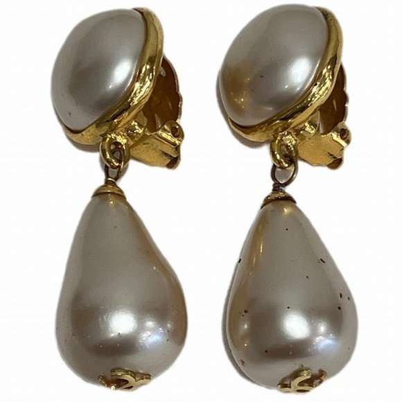 CHANEL | Jewelry | Chanel Fake Pearl Brand Accessories Earrings Ladies ...